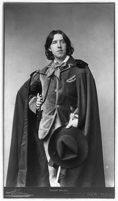 How the West Was Worn & Oscar Wilde - Chris Enss